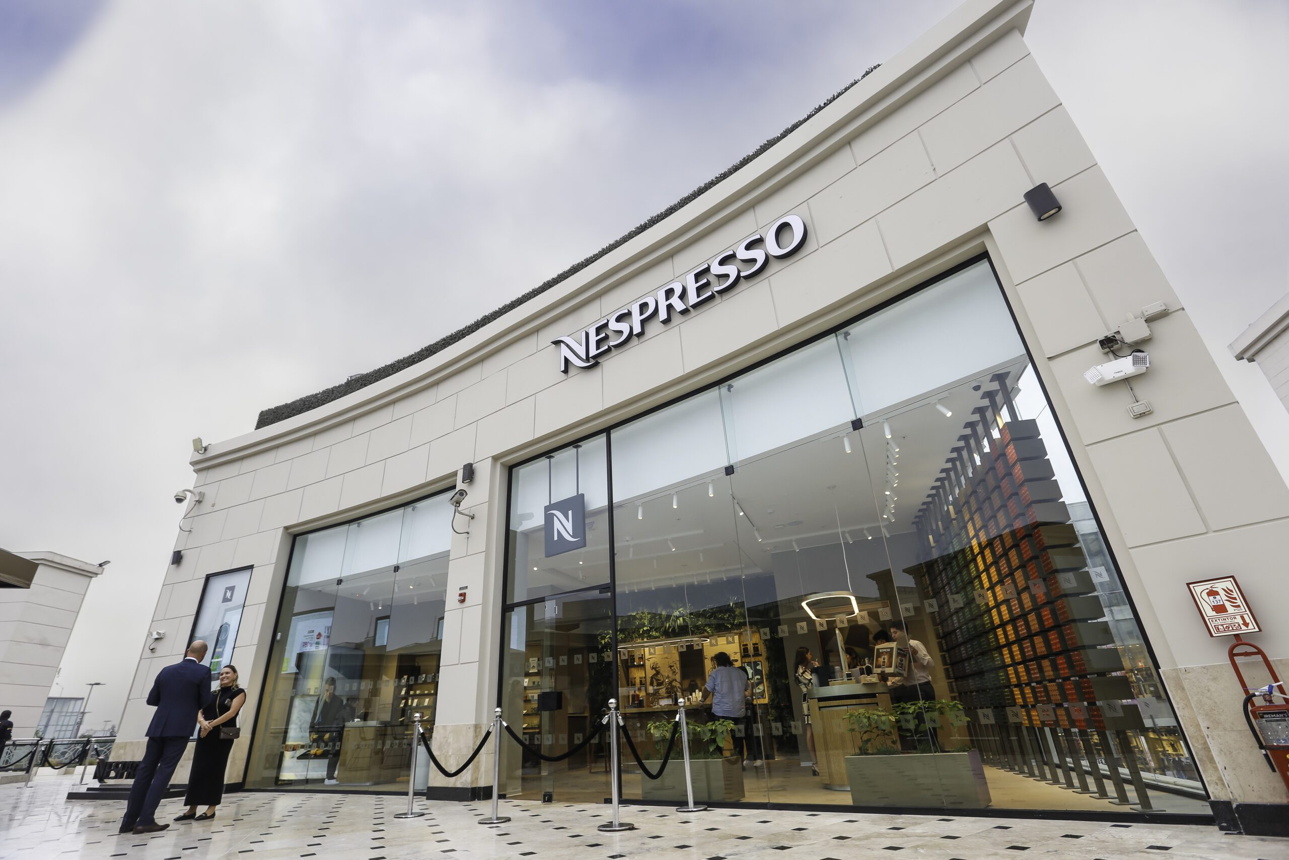 Nespresso celebra la apertura de su primera boutique en el Perú — Revista Review