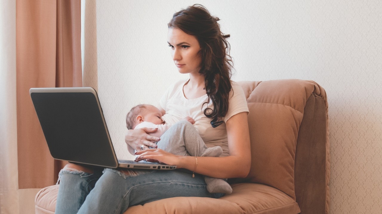 Día de la Mujer: Sé una mamá empoderada — Revista Review