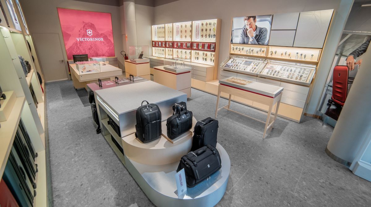Victorinox: Perú es el primer país en Latinoamérica con su nuevo concepto de tiendas — Revista ...