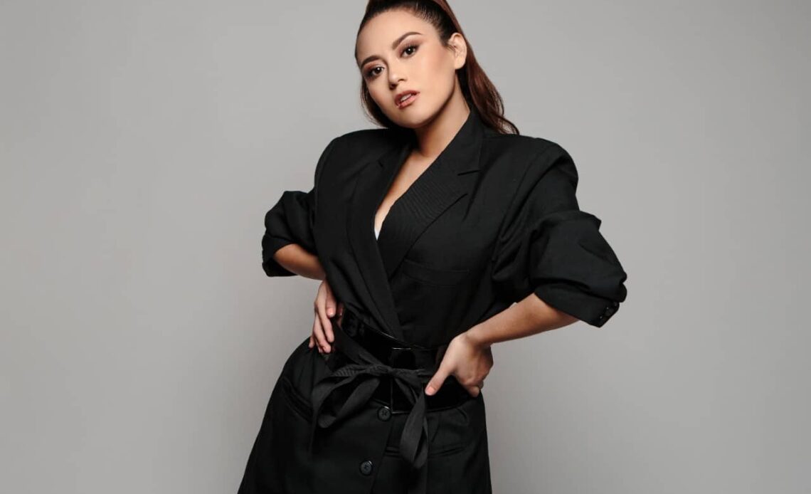 Amy Gutiérrez es fichada por Universal Music — Revista Review